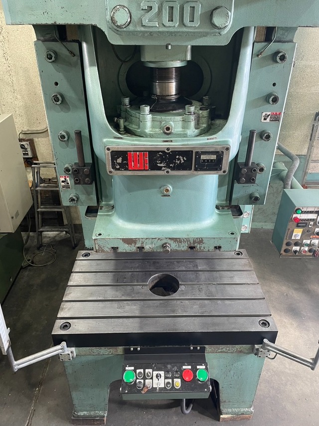 アマダワシノ 200Tプレス PUX200 | UMNET（ユーエムネット）