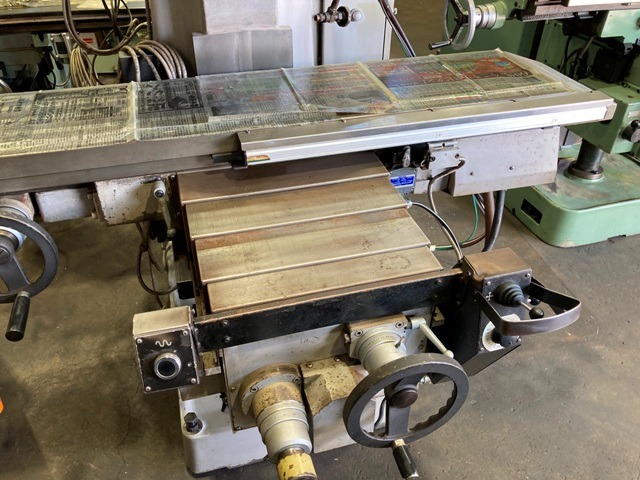 日立精工 ひざ型立フライス盤 2MW-V | UMNET（ユーエムネット）