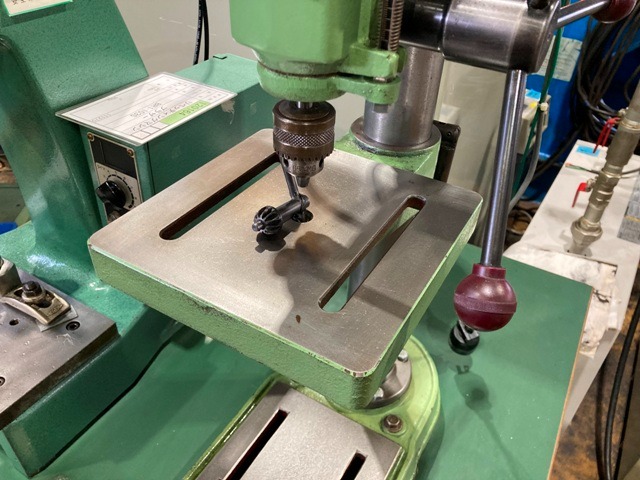 キラ 卓上 ボール盤 KND-8 | UMNET（ユーエムネット）