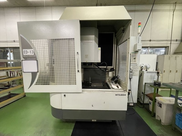 三菱電機 NC放電加工機（C軸+ ATC付） MA2000M | UMNET（ユーエムネット）