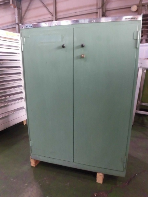 - キャビネット | UMNET（ユーエムネット）